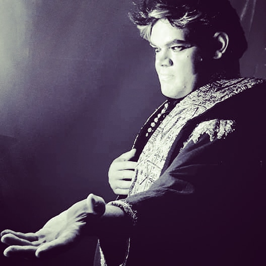 Book Classical singer opera/musical theater. - Opera Singer, Brighton