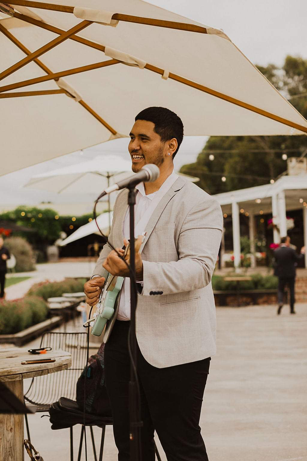 Book Rodney Young - Singer, Melbourne