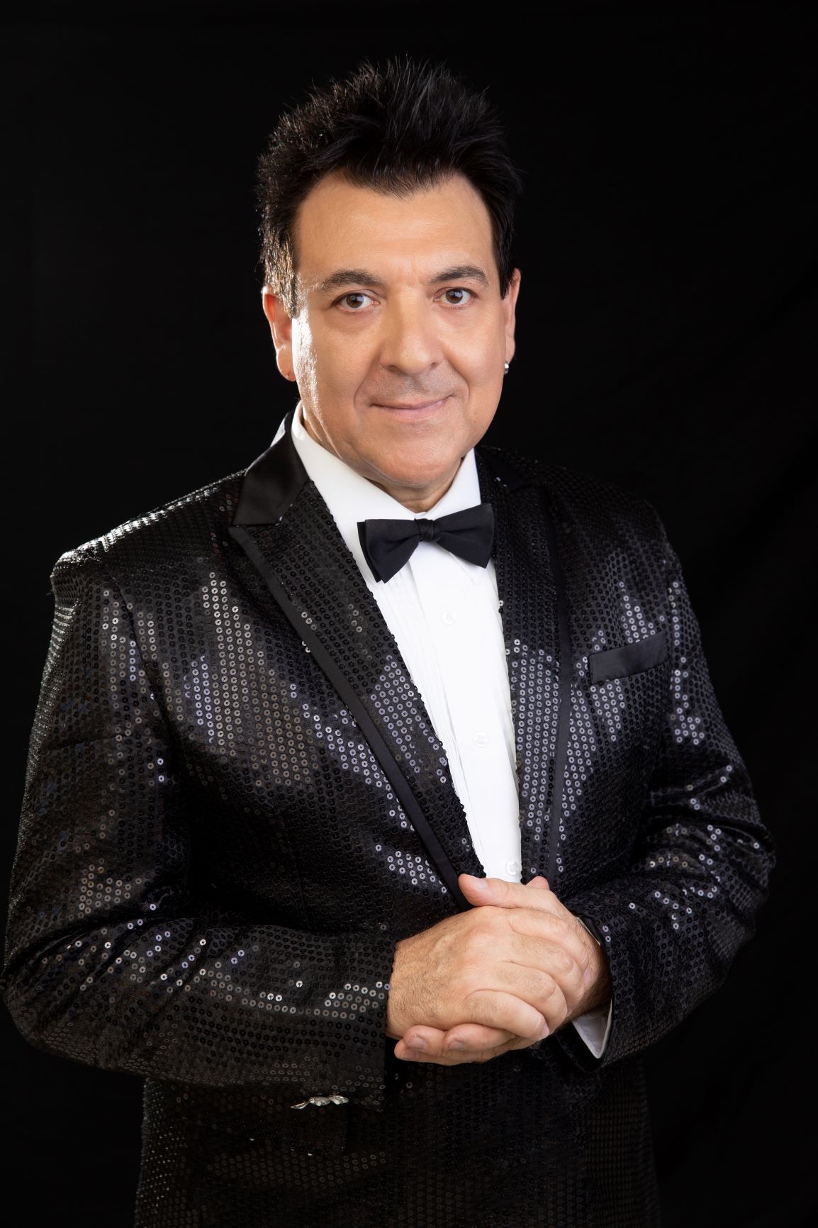 Book Singer/Entertainer - Singer, Sydney