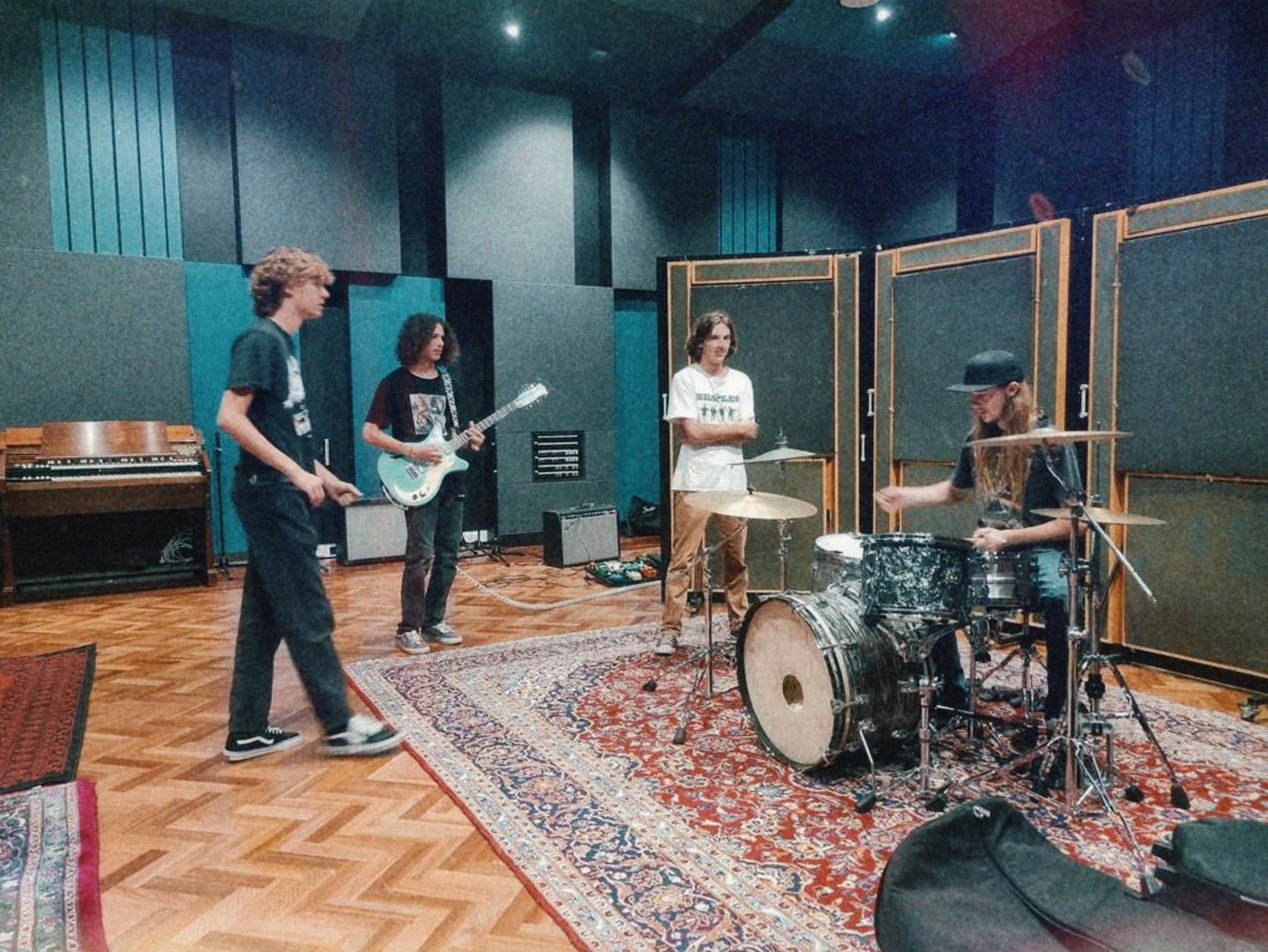 Book Shakamoto - Band, Wollongong