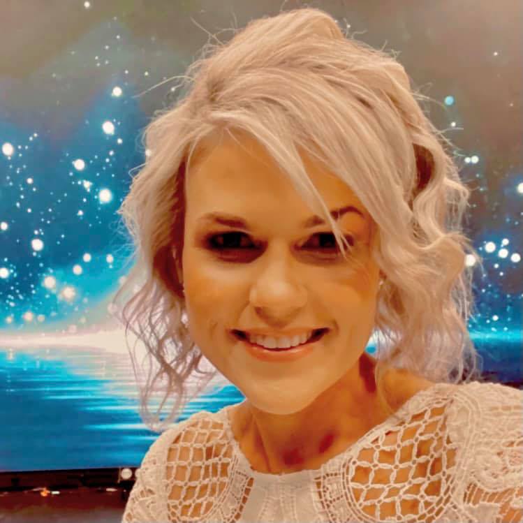 Book Emma Kate - Acoustic Musician, Gold Coast