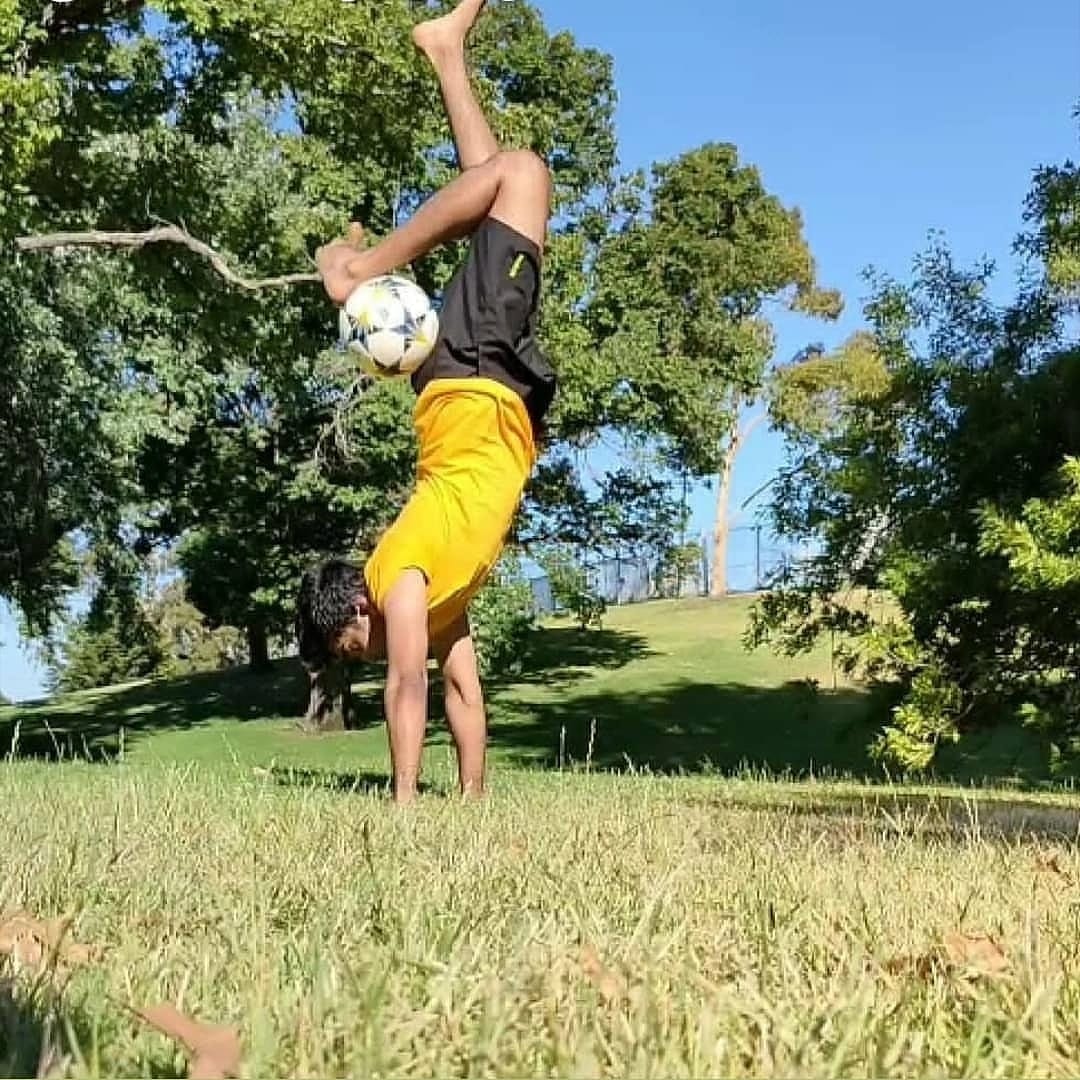 Book Freestyle Football - Circus Act, Melbourne