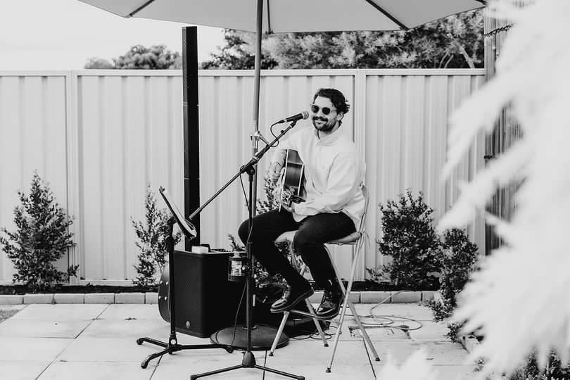Book Acoustic Luke - Acoustic Musician and DJ, Fremantle
