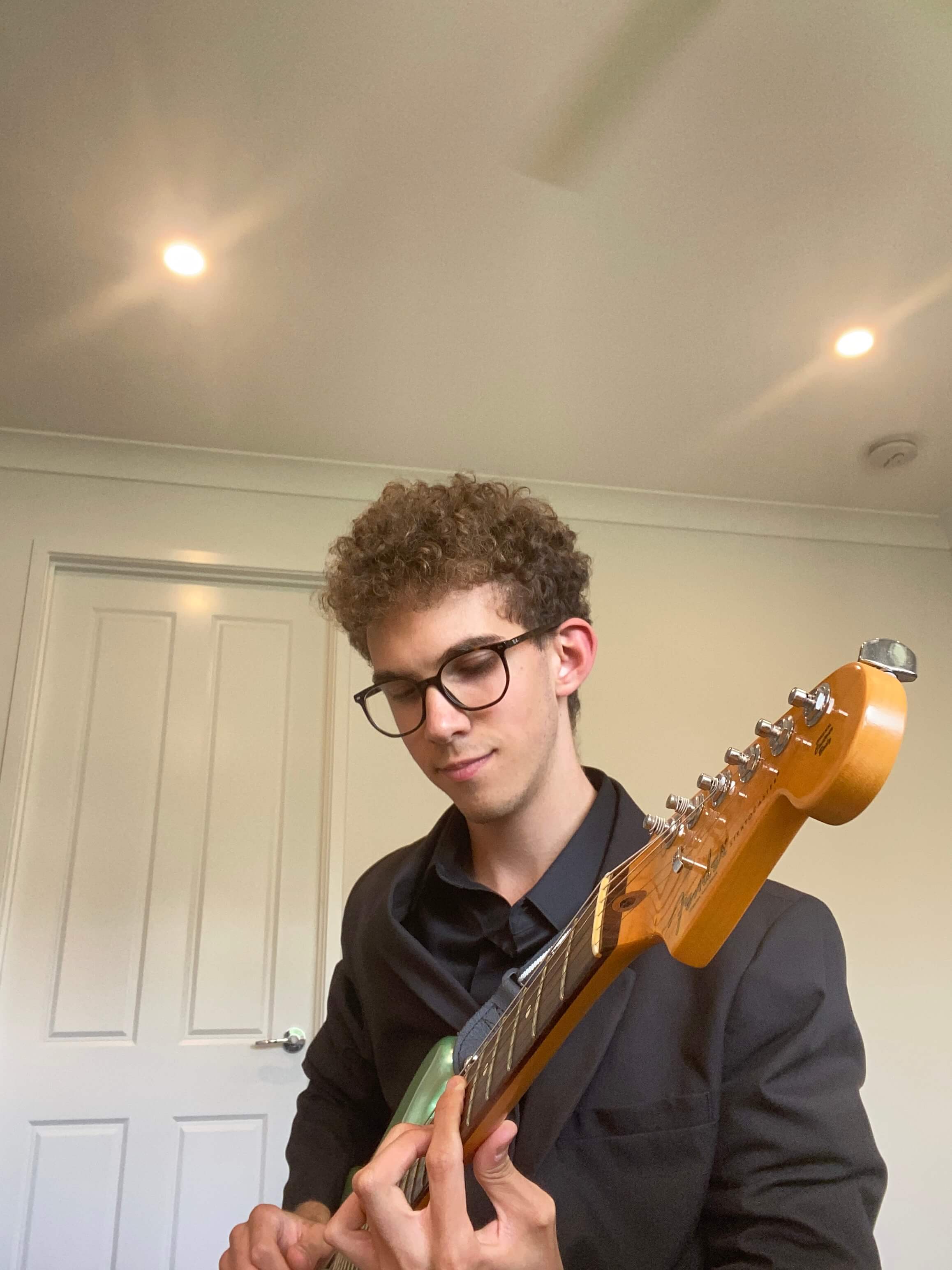 Book Isaac Ross - Jazz Guitarist, Coorparoo