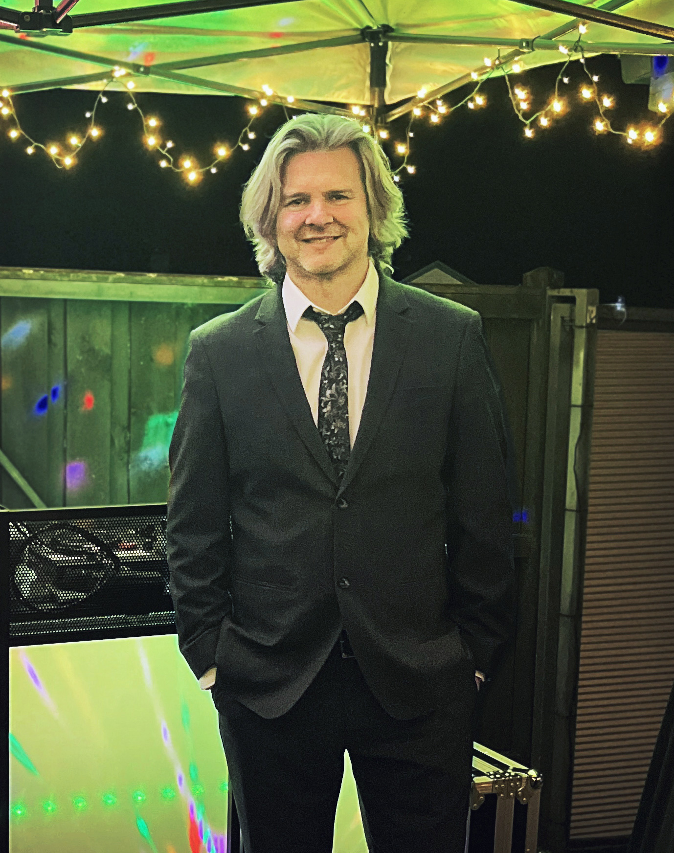Book Peter Morrison - DJ Entertainment Melbourne - Acoustic Musician ...