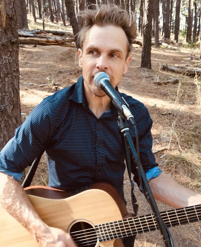 Book Josh Pearce - Acoustic Musician and DJ, Adelaide